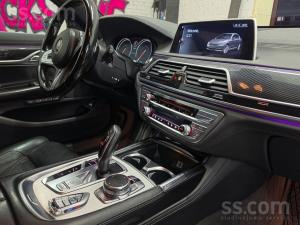 Balts BMW 730 2016 Rīga, ar dzinēja tilpumu 3.00 L un nobraukumu 338 tūkst. km par 23000 €, foto 16 vietnē AUTOMOTO.COM.LV