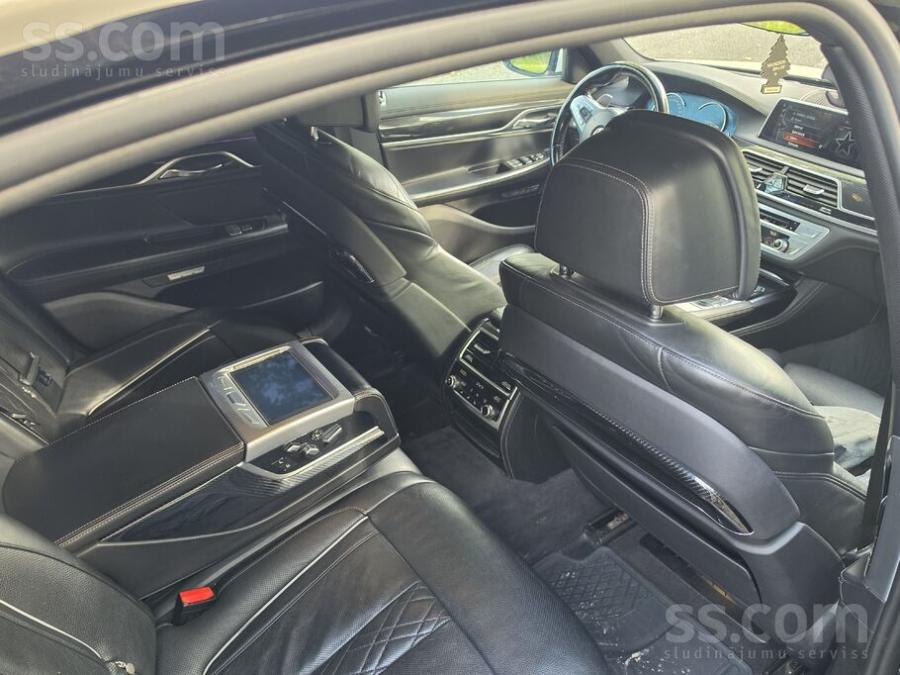 Balts BMW 730 2016 Rīga, ar dzinēja tilpumu 3.00 L un nobraukumu 338 tūkst. km par 23000 €, foto 19 vietnē AUTOMOTO.COM.LV