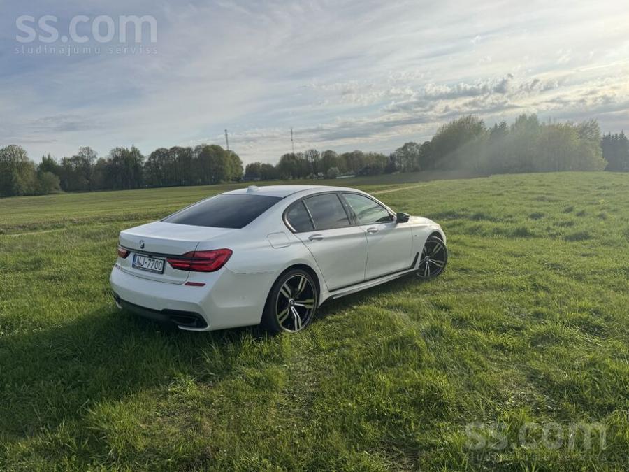 Balts BMW 730 2017 Rēzekne, ar dzinēja tilpumu 3.00 L un nobraukumu 215 tūkst. km par 28900 €, foto 5 vietnē AUTOMOTO.COM.LV