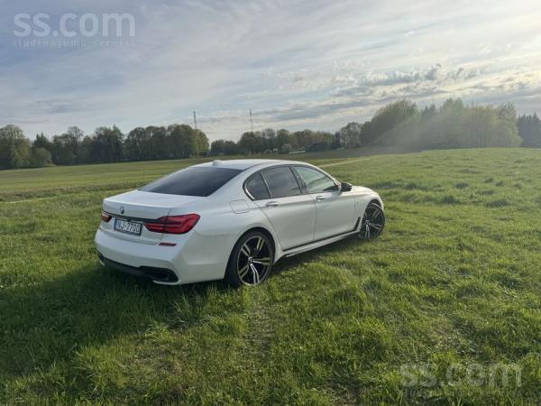 Balts BMW 730 2017 Rēzekne, ar dzinēja tilpumu 3.00 L un nobraukumu 215 tūkst. km par 28900 €, foto 4 vietnē AUTOMOTO.COM.LV