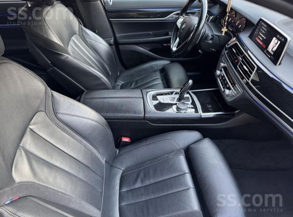 Balts BMW 730 2017 Rēzekne, ar dzinēja tilpumu 3.00 L un nobraukumu 215 tūkst. km par 28500 €, foto 7 vietnē AUTOMOTO.COM.LV