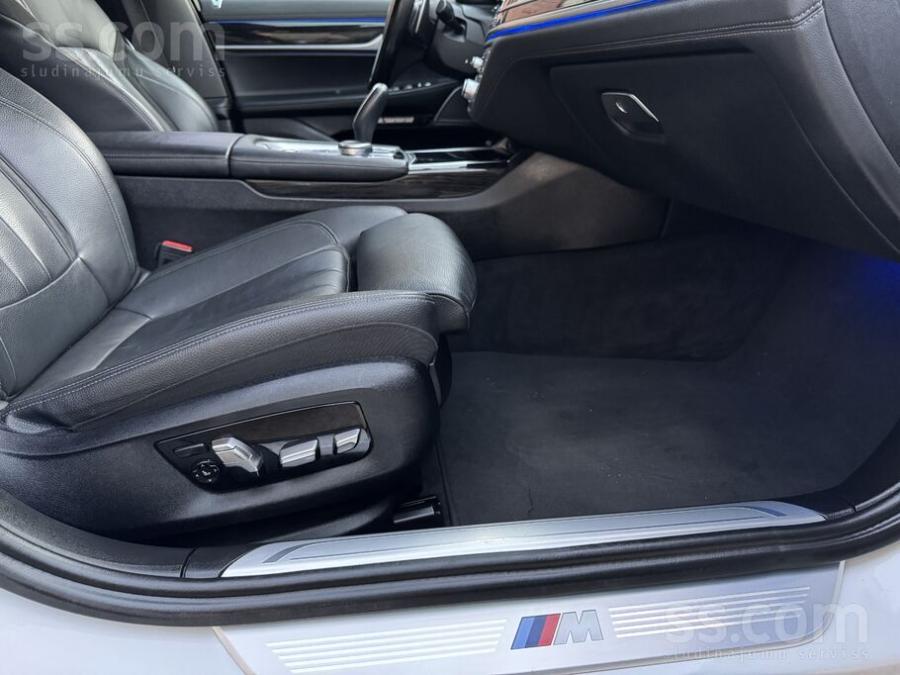 Balts BMW 730 2017 Rēzekne, ar dzinēja tilpumu 3.00 L un nobraukumu 215 tūkst. km par 28500 €, foto 8 vietnē AUTOMOTO.COM.LV