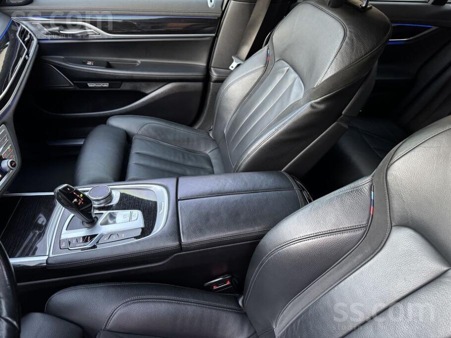 Balts BMW 730 2017 Rēzekne, ar dzinēja tilpumu 3.00 L un nobraukumu 215 tūkst. km par 28500 €, foto 9 vietnē AUTOMOTO.COM.LV