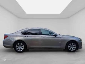 Dzeltens BMW 730 2009 Viļņa, ar dzinēja tilpumu 3.00 L un nobraukumu 252 tūkst. km par 10290 €, foto 6 vietnē AUTOMOTO.COM.LV