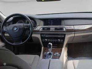 Dzeltens BMW 730 2009 Viļņa, ar dzinēja tilpumu 3.00 L un nobraukumu 252 tūkst. km par 10290 €, foto 8 vietnē AUTOMOTO.COM.LV