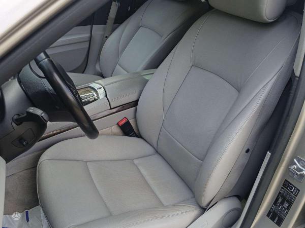 Yellow BMW 730 2009 in Vilnius, with an engine capacity of 3.00 L and mileage of 252 thousand km for 10290 €, photo 9 on AUTOMOTO.COM.LV