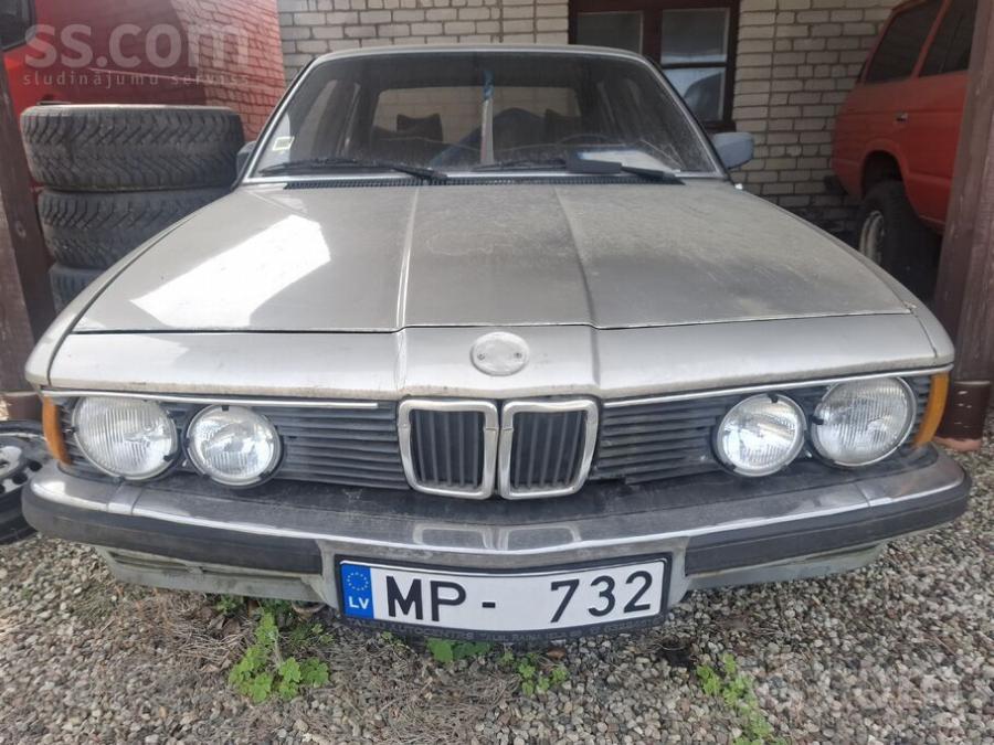 Brūns BMW 732 1984 Talsi, ar dzinēja tilpumu 3.20 L un nobraukumu 194 tūkst. km par 4500 €, foto 4 vietnē AUTOMOTO.COM.LV