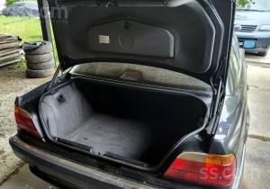 Melns BMW 735 1999 Ogre, ar dzinēja tilpumu 3.50 L un nobraukumu 390 tūkst. km par 1700 €, foto 7 vietnē AUTOMOTO.COM.LV