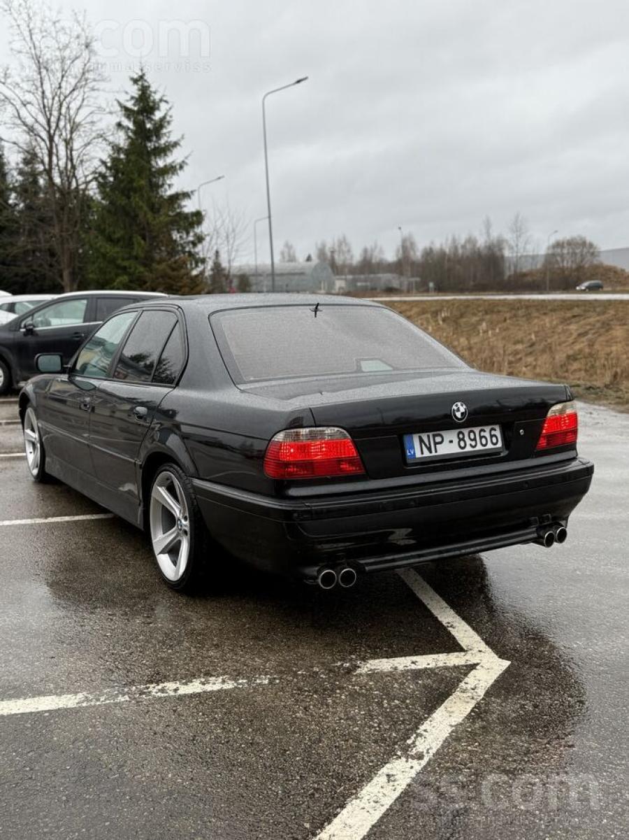 Black BMW 735 1998 in Kuldiga, with an engine capacity of 3.50 L and mileage of 330 thousand km for 5000 €, photo 5 on AUTOMOTO.COM.LV