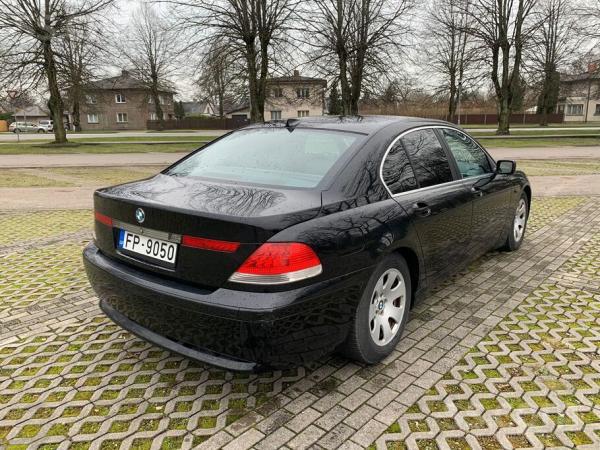 Black BMW 735 2002 in Ventspils, with an engine capacity of 3.60 L and mileage of 294 thousand km for 2770 €, photo 6 on AUTOMOTO.COM.LV