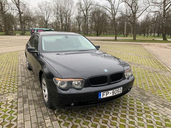 Black BMW 735 2002 in Ventspils, with an engine capacity of 3.60 L and mileage of 294 thousand km for 2770 €, photo 9 on AUTOMOTO.COM.LV