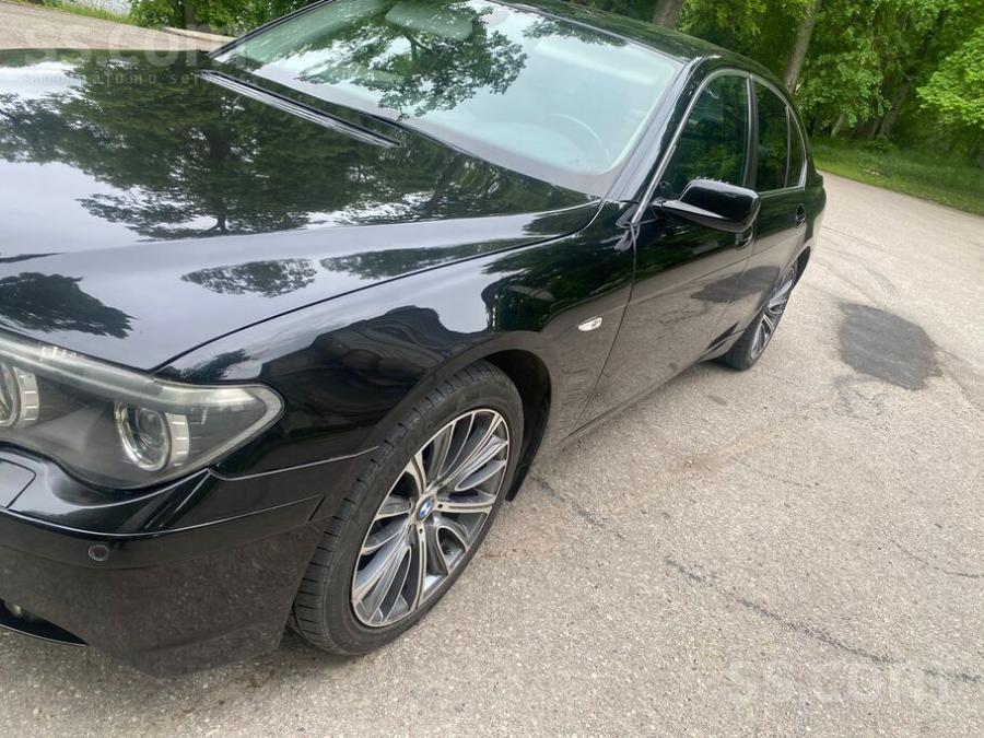 Melns BMW 735 2003 Jelgava, ar dzinēja tilpumu 3.60 L un nobraukumu 187 tūkst. km par 5000 €, foto 3 vietnē AUTOMOTO.COM.LV