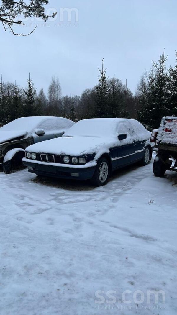 Синий БМВ 735 1991 в Резекне, объемом двигателя 3.50 л и пробегом 328 тыс. км за 2700 €, фото 7 на AUTOMOTO.COM.LV