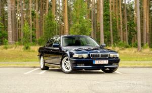Blue BMW 735 2000 in Riga, with an engine capacity of 3.50 L and mileage of 147 thousand km for 13590 €, photo 3 on AUTOMOTO.COM.LV
