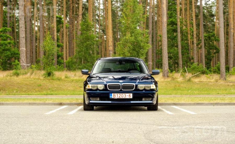 Blue BMW 735 2000 in Riga, with an engine capacity of 3.50 L and mileage of 147 thousand km for 13590 €, photo 4 on AUTOMOTO.COM.LV