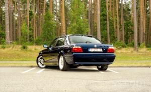 Blue BMW 735 2000 in Riga, with an engine capacity of 3.50 L and mileage of 147 thousand km for 13590 €, photo 9 on AUTOMOTO.COM.LV