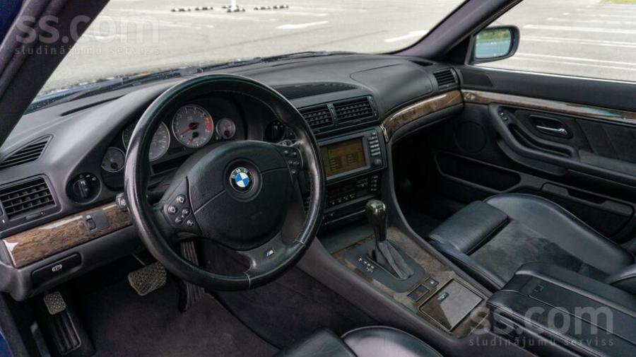 Blue BMW 735 2000 in Riga, with an engine capacity of 3.50 L and mileage of 147 thousand km for 13590 €, photo 11 on AUTOMOTO.COM.LV