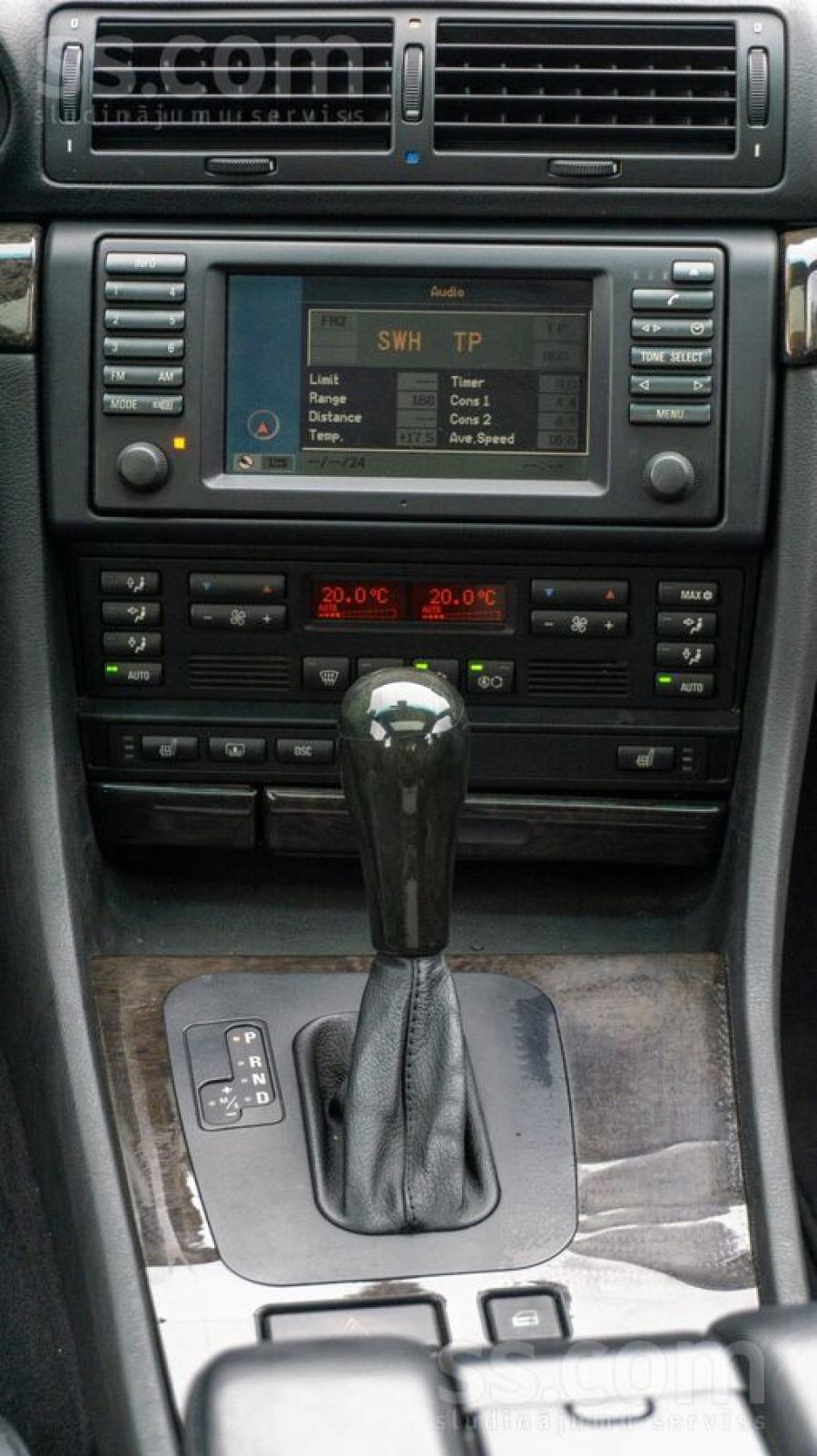 Blue BMW 735 2000 in Riga, with an engine capacity of 3.50 L and mileage of 147 thousand km for 13590 €, photo 14 on AUTOMOTO.COM.LV
