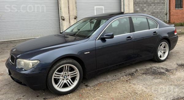 Blue BMW 735 2002 in Riga, with an engine capacity of 3.60 L and mileage of 195 thousand km for 3500 €, photo 2 on AUTOMOTO.COM.LV
