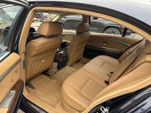 Zils BMW 735 2004 Viļņa, ar dzinēja tilpumu 3.60 L un nobraukumu 186 tūkst. km par 5000 €, foto 10 vietnē AUTOMOTO.COM.LV