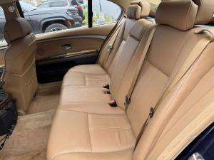 Zils BMW 735 2004 Viļņa, ar dzinēja tilpumu 3.60 L un nobraukumu 186 tūkst. km par 5000 €, foto 18 vietnē AUTOMOTO.COM.LV