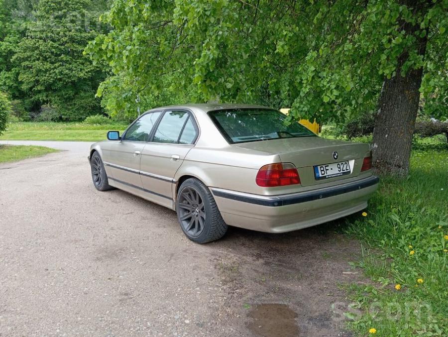 Brūns BMW 735 1997 Madona, ar dzinēja tilpumu 3.50 L un nobraukumu 460 tūkst. km par 3300 €, foto 4 vietnē AUTOMOTO.COM.LV