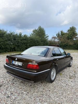 Brūns BMW 735 1998 Tukums, ar dzinēja tilpumu 3.50 L un nobraukumu 270 tūkst. km par 4990 €, foto 7 vietnē AUTOMOTO.COM.LV