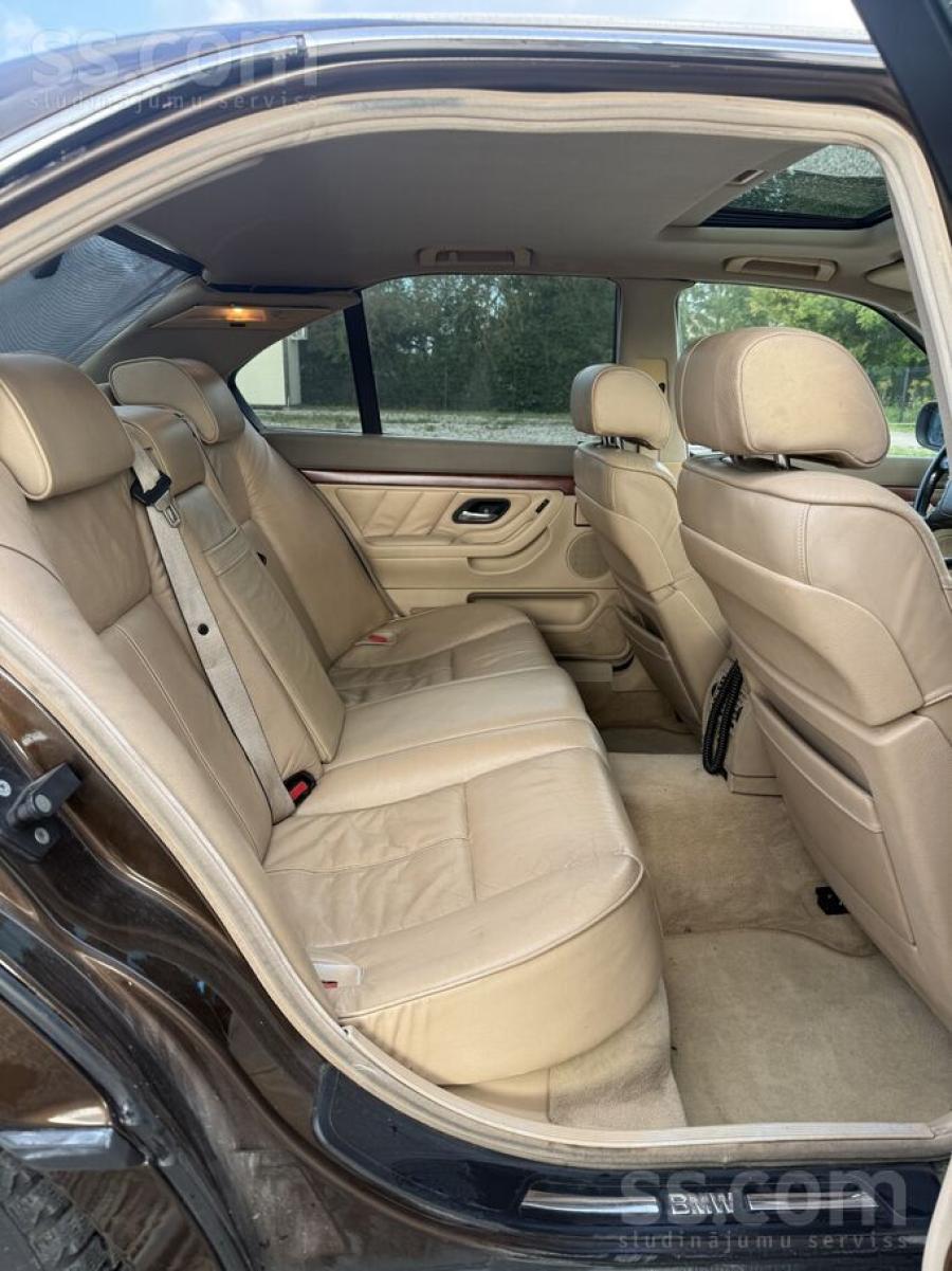 Brūns BMW 735 1998 Tukums, ar dzinēja tilpumu 3.50 L un nobraukumu 270 tūkst. km par 4990 €, foto 16 vietnē AUTOMOTO.COM.LV