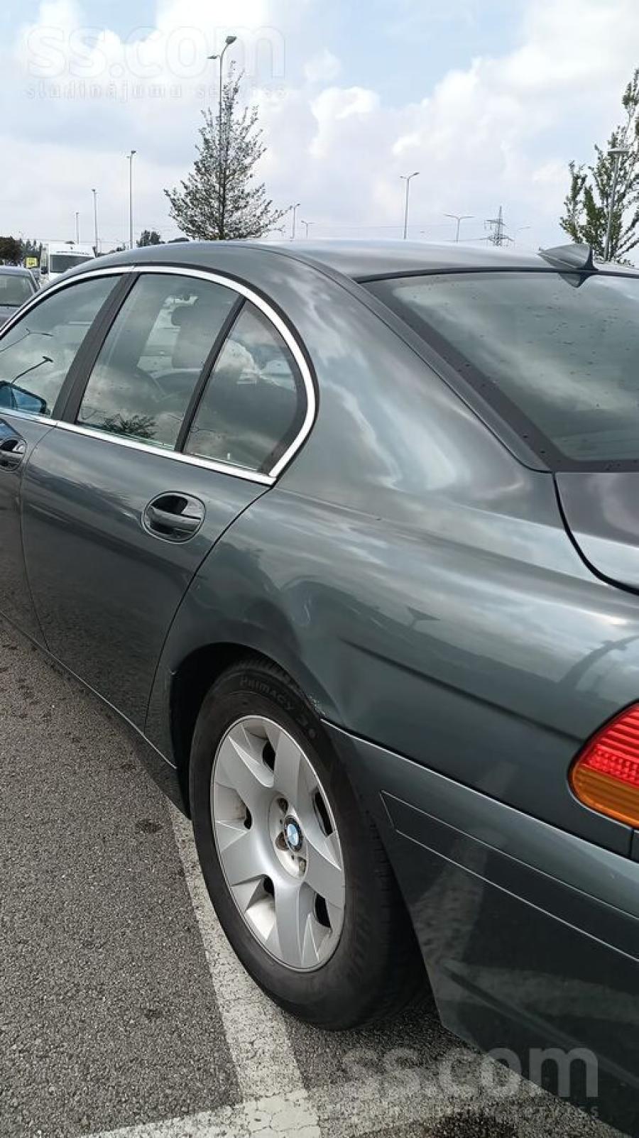 Green BMW 735 2002 in Riga, with an engine capacity of 3.50 L and mileage of 282 thousand km for 5500 €, photo 7 on AUTOMOTO.COM.LV