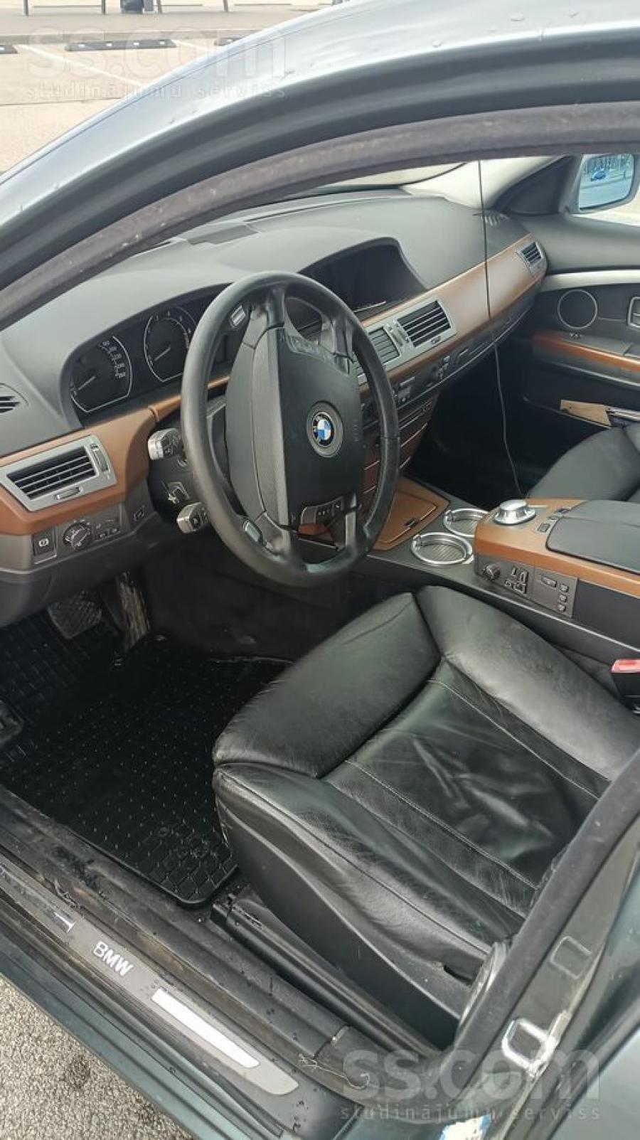Green BMW 735 2002 in Riga, with an engine capacity of 3.50 L and mileage of 282 thousand km for 5500 €, photo 14 on AUTOMOTO.COM.LV
