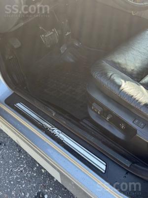 Grey BMW 735 1997 in Riga, with an engine capacity of 3.50 L and mileage of 319 thousand km for 3760 €, photo 8 on AUTOMOTO.COM.LV