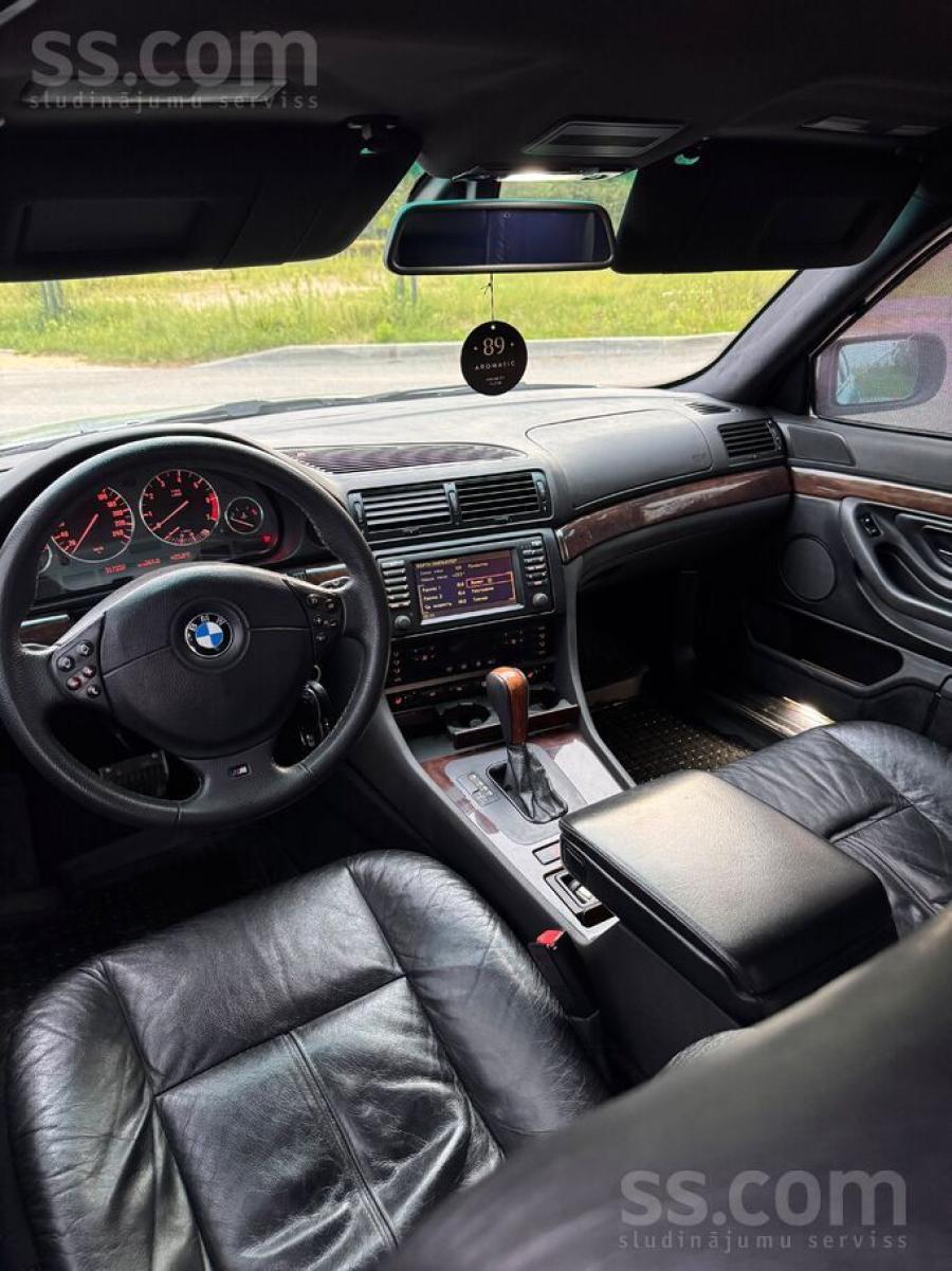 Grey BMW 735 1997 in Riga, with an engine capacity of 3.50 L and mileage of 317 thousand km for 3750 €, photo 9 on AUTOMOTO.COM.LV