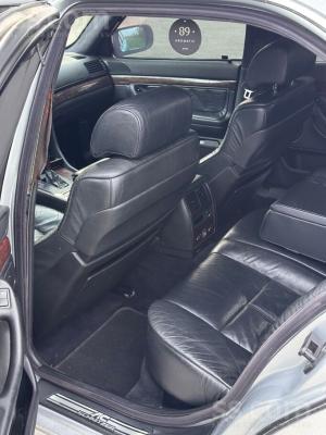 Grey BMW 735 1997 in Riga, with an engine capacity of 3.50 L and mileage of 317 thousand km for 3750 €, photo 10 on AUTOMOTO.COM.LV