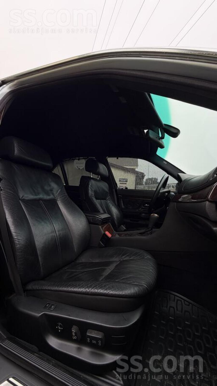 Pelēks BMW 735 1997 Rīga, ar dzinēja tilpumu 3.50 L un nobraukumu 317 tūkst. km par 5850 €, foto 12 vietnē AUTOMOTO.COM.LV