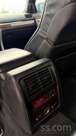 Pelēks BMW 735 1997 Rīga, ar dzinēja tilpumu 3.50 L un nobraukumu 317 tūkst. km par 5850 €, foto 17 vietnē AUTOMOTO.COM.LV