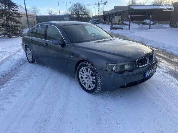 Pelēks BMW 735 2002 Klaipėda, ar dzinēja tilpumu 3.50 L un nobraukumu 358 tūkst. km par 1550 €, foto 1 vietnē AUTOMOTO.COM.LV