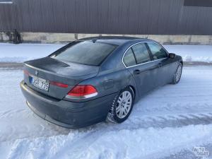 Grey BMW 735 2002 in Klaipeda, with an engine capacity of 3.50 L and mileage of 358 thousand km for 1550 €, photo 2 on AUTOMOTO.COM.LV