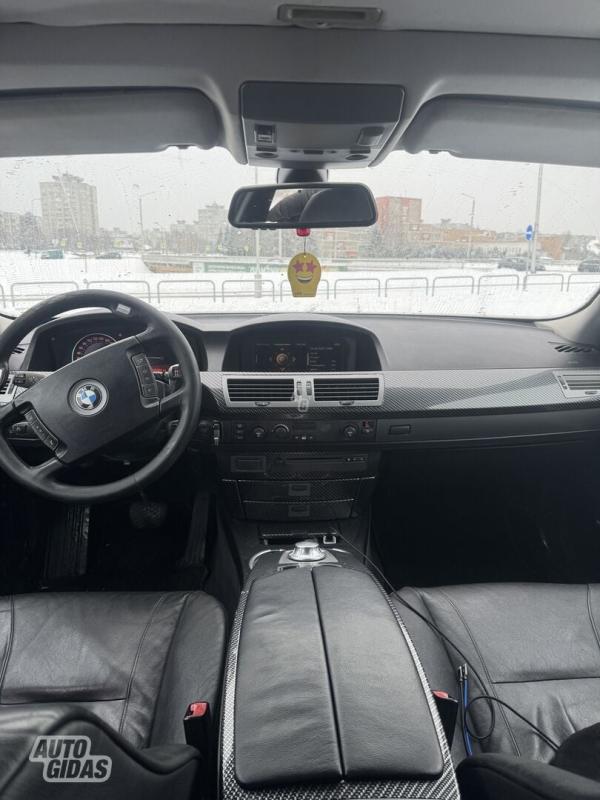 Pelēks BMW 735 2002 Kauņa, ar dzinēja tilpumu 3.60 L un nobraukumu 359 tūkst. km par 1750 €, foto 8 vietnē AUTOMOTO.COM.LV