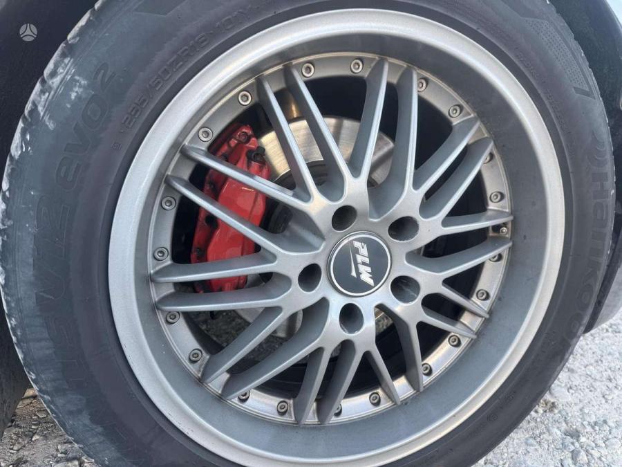 Balts BMW 735 1998 Šauļi, ar dzinēja tilpumu 3.50 L un nobraukumu 377 tūkst. km par 3800 €, foto 10 vietnē AUTOMOTO.COM.LV