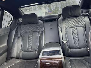 Melns BMW 740 2016 Viļņa, ar dzinēja tilpumu 3.00 L un nobraukumu 380 tūkst. km par 18000 €, foto 20 vietnē AUTOMOTO.COM.LV