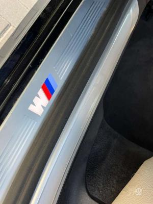 Black BMW 740 2016 in Alytus, with an engine capacity of 3.00 L and mileage of 166 thousand km for 19800 €, photo 26 on AUTOMOTO.COM.LV