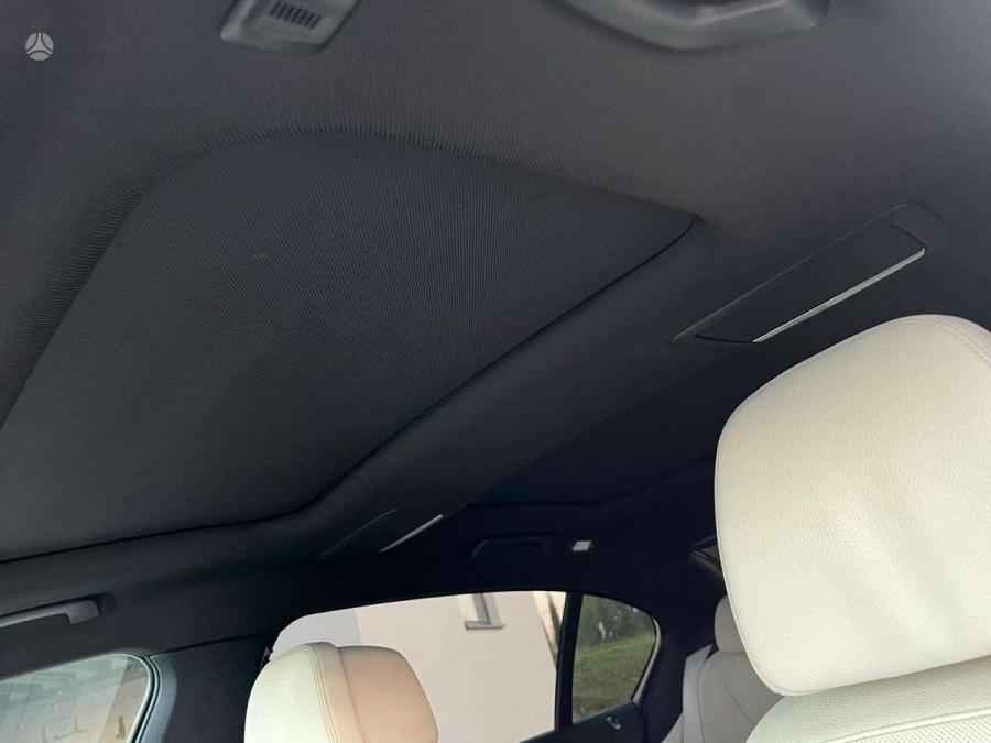 Black BMW 740 2016 in Alytus, with an engine capacity of 3.00 L and mileage of 166 thousand km for 19800 €, photo 36 on AUTOMOTO.COM.LV