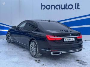 Melns BMW 740 2017 Kauņa, ar dzinēja tilpumu 3.00 L un nobraukumu 240 tūkst. km par 26999 €, foto 7 vietnē AUTOMOTO.COM.LV
