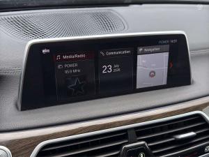 Melns BMW 740 2019 Viļņa, ar dzinēja tilpumu 3.00 L un nobraukumu 330 tūkst. km par 30999 €, foto 19 vietnē AUTOMOTO.COM.LV