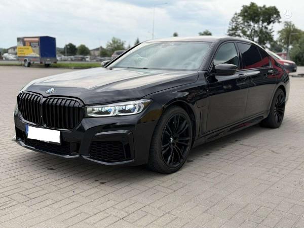 Melns BMW 740 2019 Tauragė, ar dzinēja tilpumu 0.00 L un nobraukumu 118 tūkst. km par 30999 €, foto 1 vietnē AUTOMOTO.COM.LV
