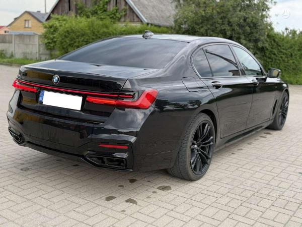 Melns BMW 740 2019 Tauragė, ar dzinēja tilpumu 0.00 L un nobraukumu 118 tūkst. km par 30999 €, foto 6 vietnē AUTOMOTO.COM.LV