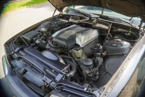 Black BMW 740 1995 in Riga, with an engine capacity of 4.00 L and mileage of 288 thousand km for 3950 €, photo 13 on AUTOMOTO.COM.LV