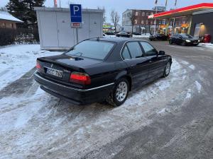Black BMW 740 2000 in Kaunas, with an engine capacity of 3.90 L and mileage of 450 thousand km for 6500 €, photo 4 on AUTOMOTO.COM.LV