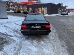 Black BMW 740 2000 in Kaunas, with an engine capacity of 3.90 L and mileage of 450 thousand km for 6500 €, photo 6 on AUTOMOTO.COM.LV
