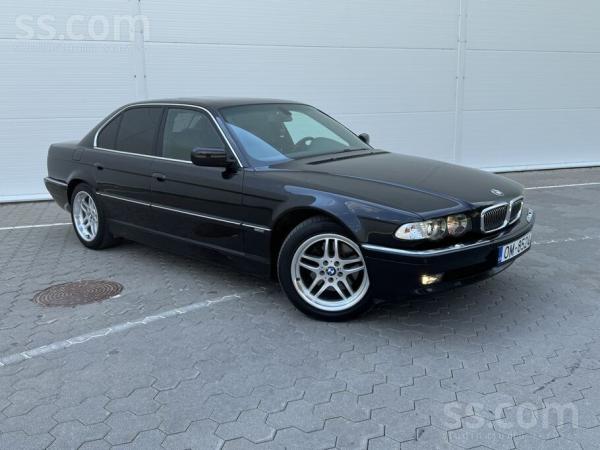 Melns BMW 740 2000 Rīga, ar dzinēja tilpumu 4.00 L un nobraukumu 0 tūkst. km par 12000 €, foto 5 vietnē AUTOMOTO.COM.LV